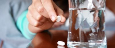 When to take a sleeping pill for insomnia - Sleep Education